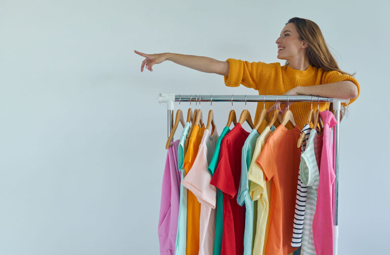 Colour Analysis for Women: Find Flattering Colours for You